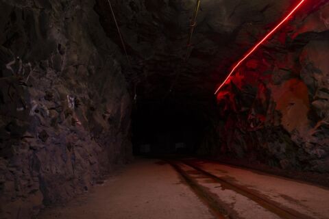 Photos / Videos | x-Glo North America Inc.